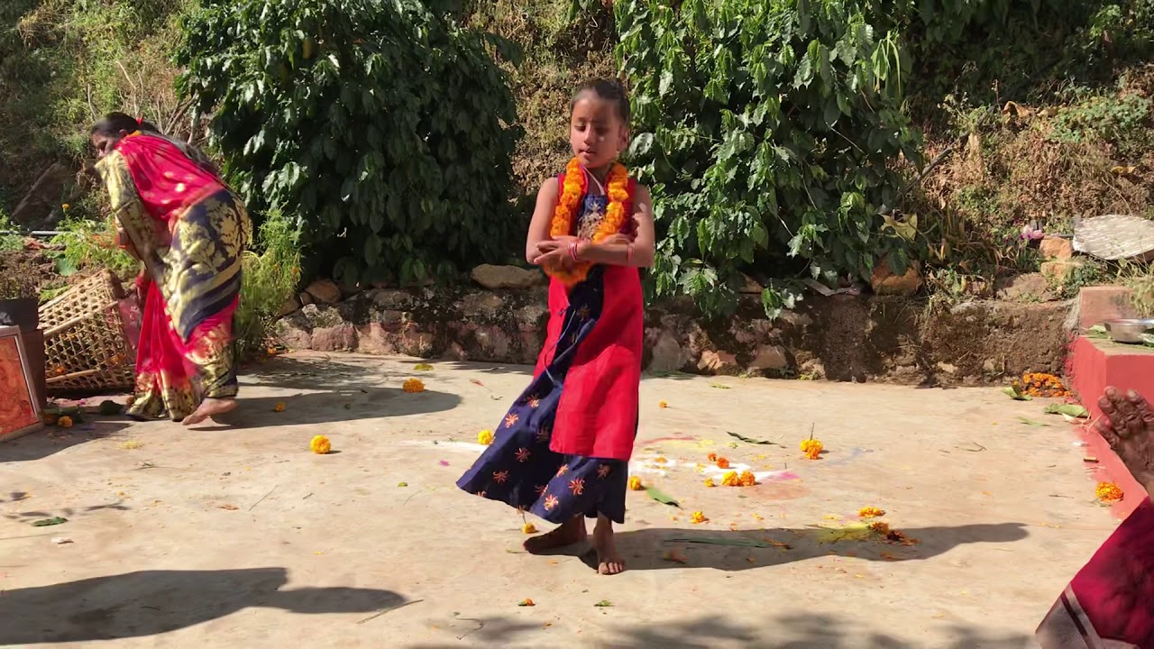 Subu dance-2075 - YouTube