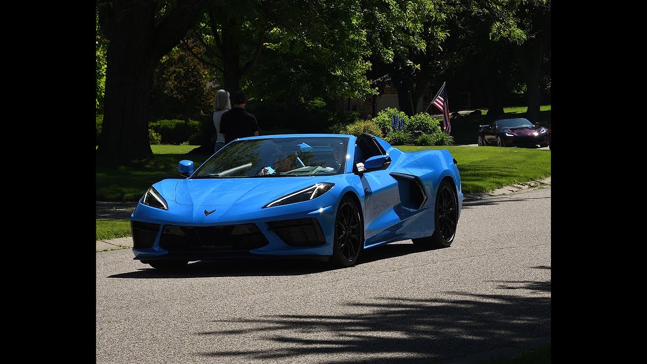 Corvette Parade - Suburban Corvettes of Minnesota - YouTube