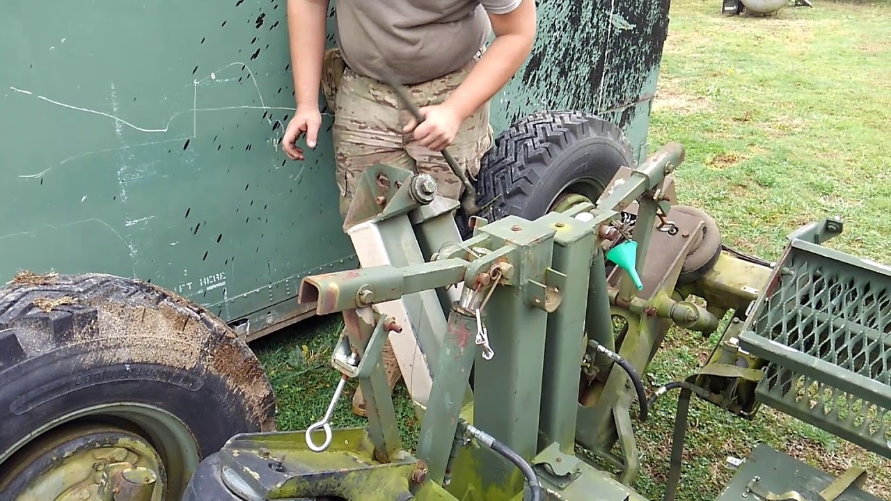 disconnecting shelter lift dolly m720 from s280 shelter 5 - YouTube