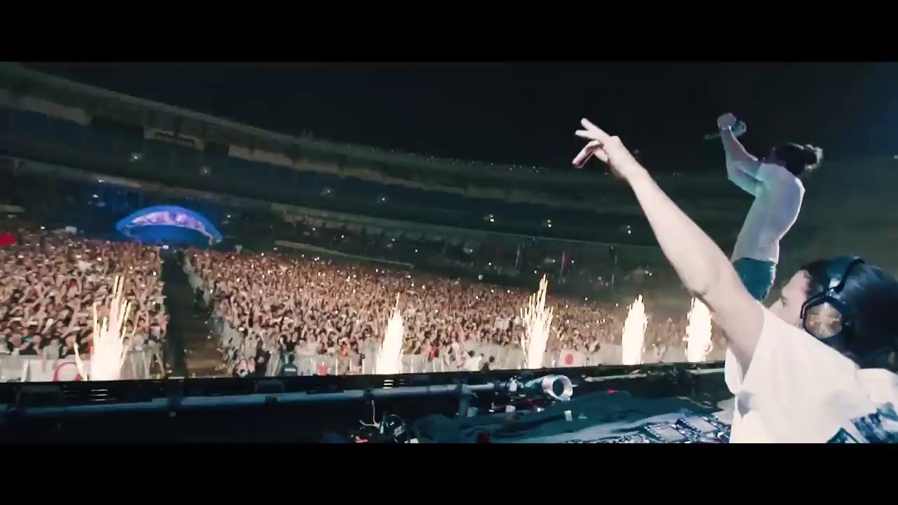 Dimitri Vegas & like mike Vs w&w &moguai - YouTube