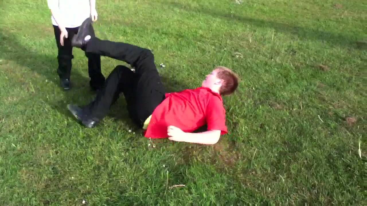 Fight fail - YouTube