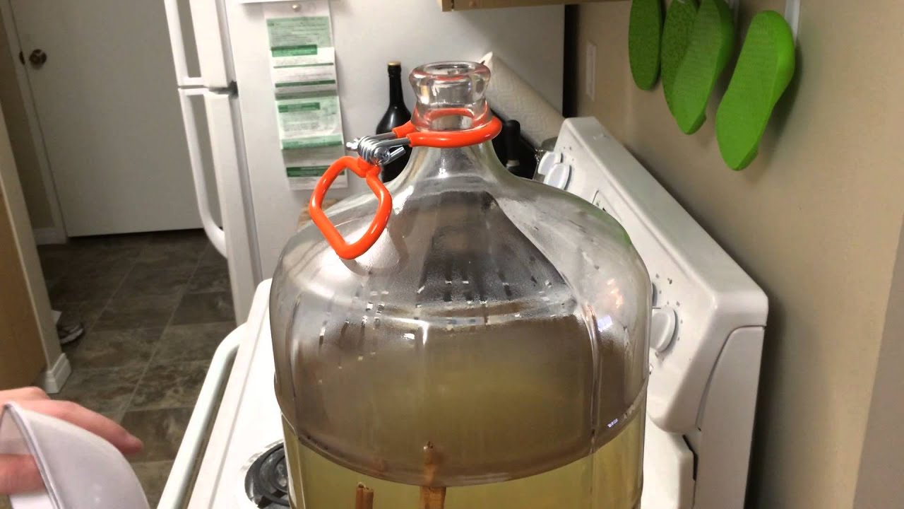 How to Brew Simple Mead at Home ( Honey Wine) with Cinnamon Clove Easy ...