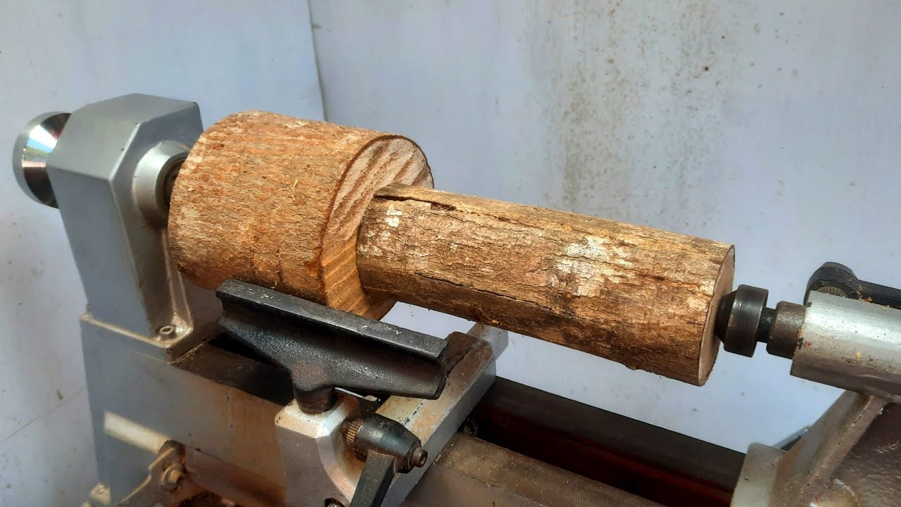 🔴 BUBUT KAYU...membuat alat tradisional penjual jamu - YouTube