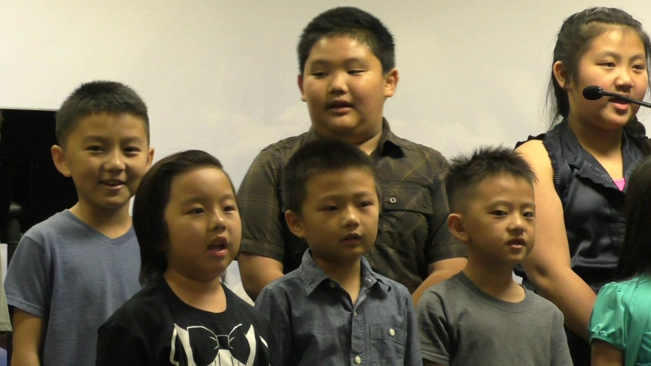 Hmong Christian - Our God is An Awesome GOD - YouTube