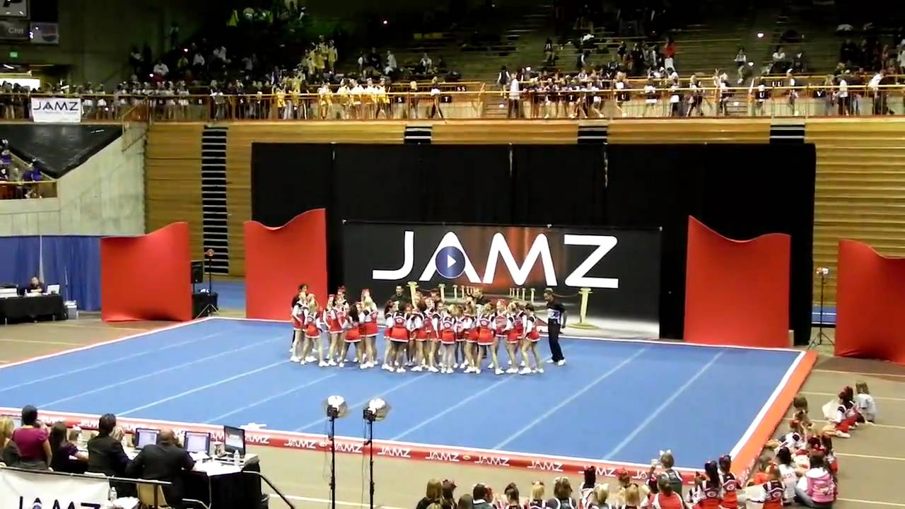 Galt Jr. Warriors Jr Varsity 1st Place JAMZ ReLoad 10-24-10 - YouTube