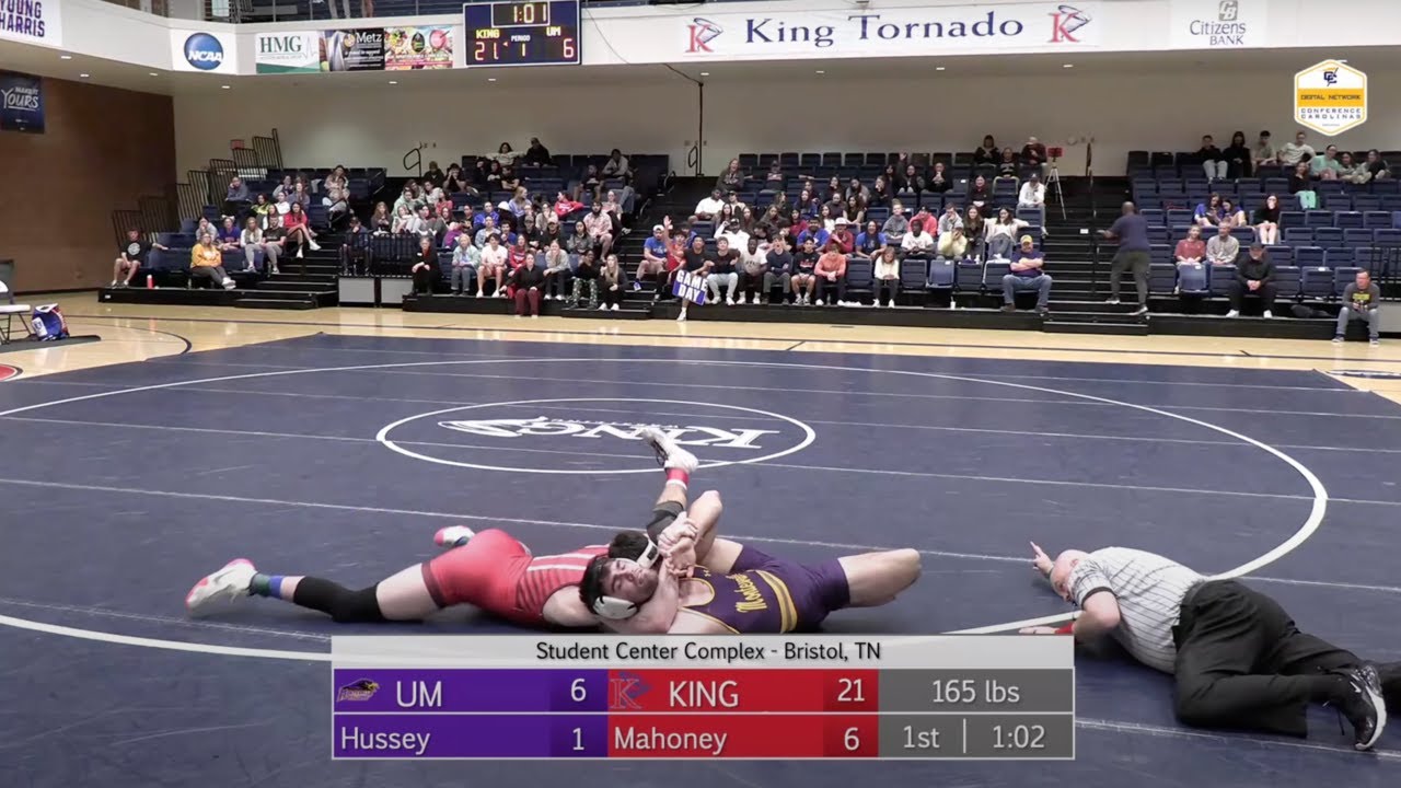 165lbs Trent Mahoney (KING) vs Derek Hussey (Montavello) - YouTube