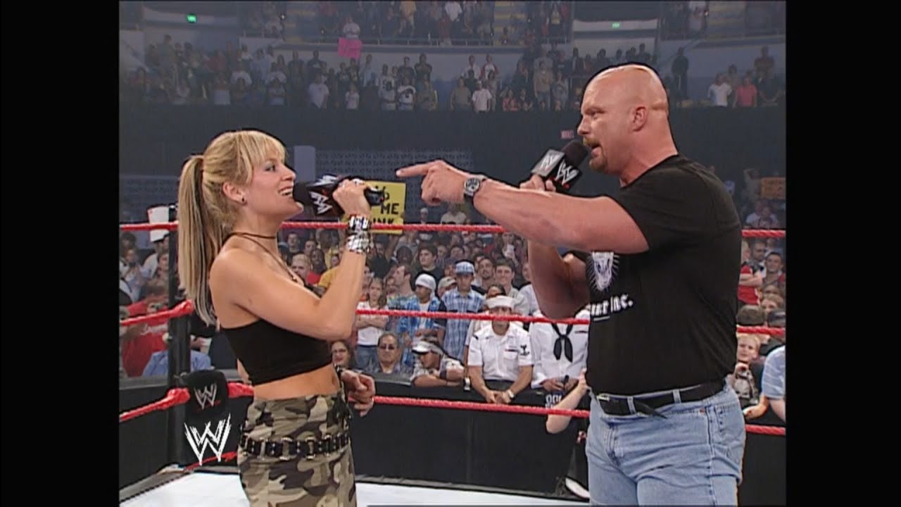 "Stone Cold" Steve Austin Sings "America The Beautiful" On Memorial Day ...