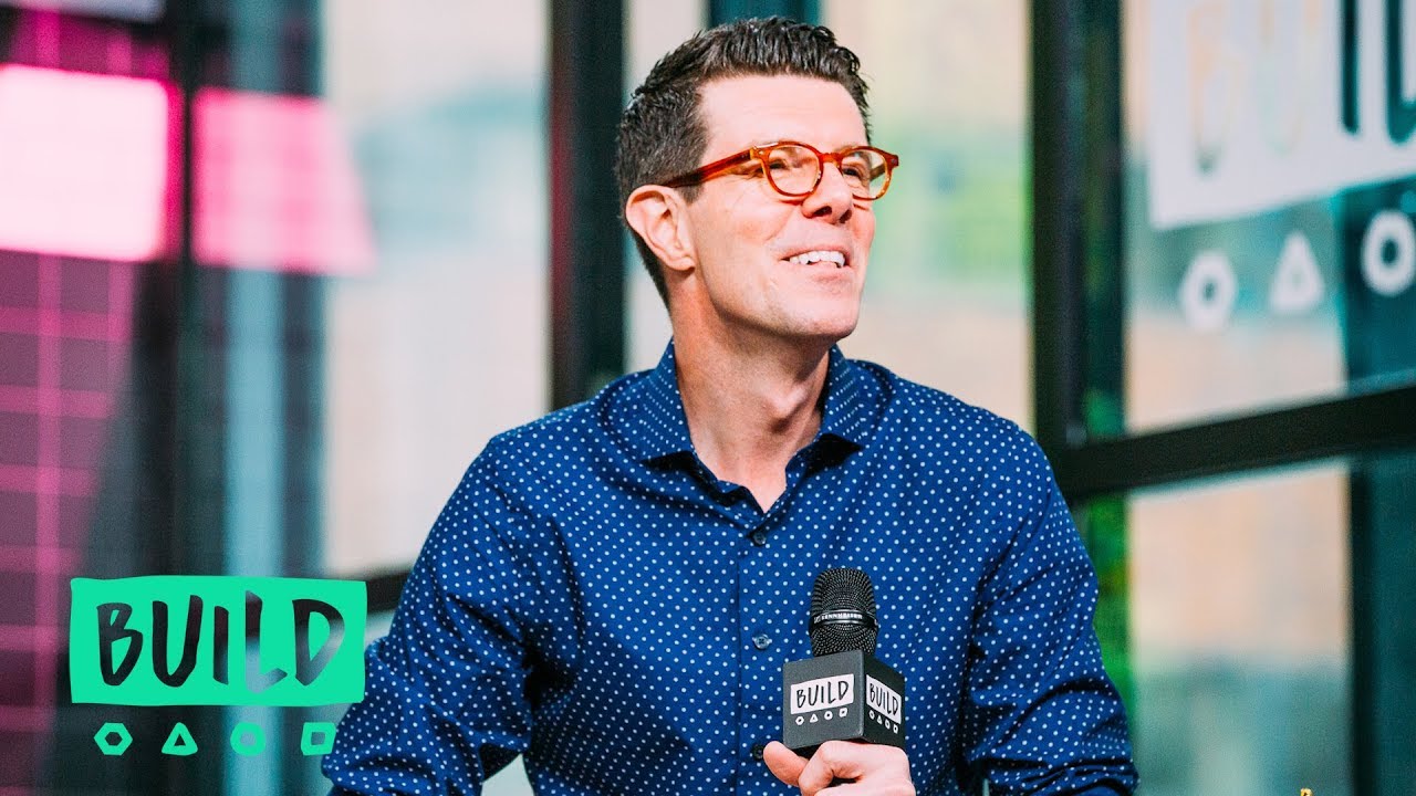 Gavin Lee On "SpongeBob SquarePants: The Broadway Musical" - YouTube