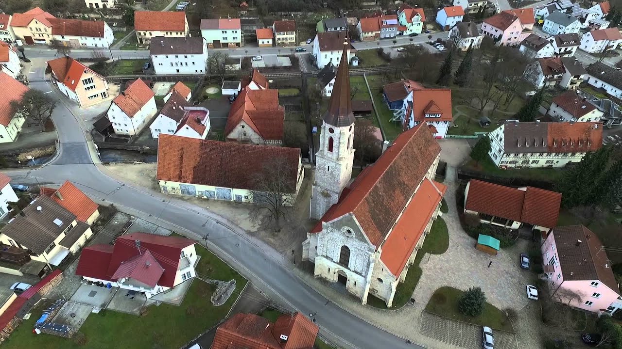 Neufra/Hohenz. - Kirche St. Mauritius - Flug in den Himmel - DJI ...