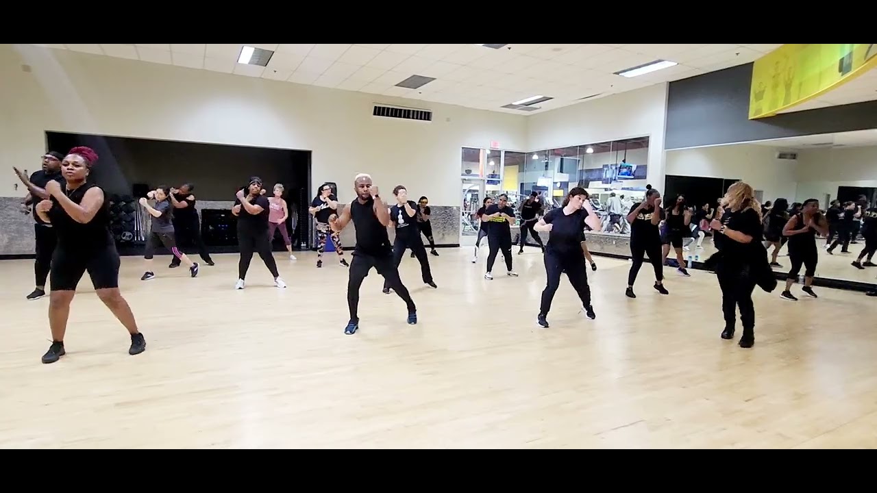 Knuck If You Buck | Crime Mob | Laweziana Dance Fitness - YouTube