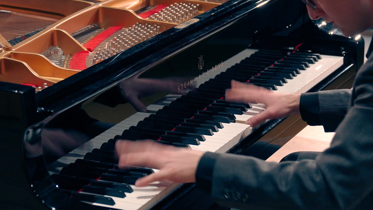 Schubert / Liszt: Erlkönig - Anthony Sintow-Behrens - YouTube