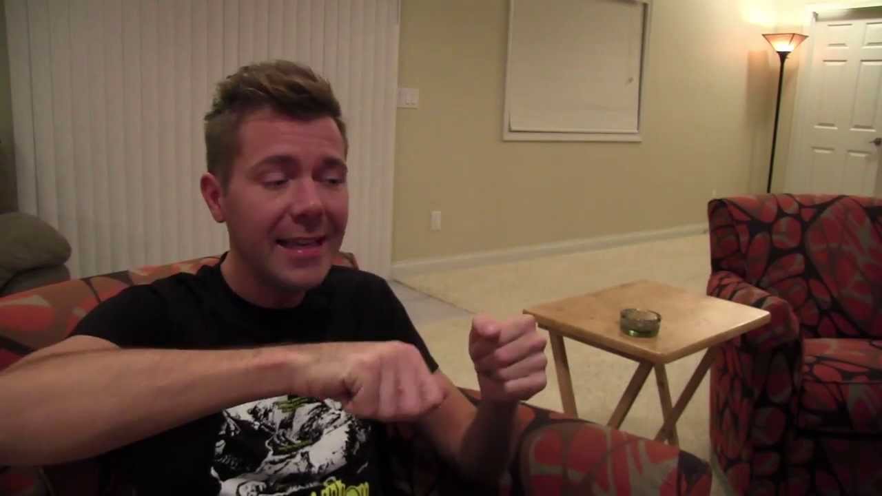 Debris Documentar movie review UW+R - YouTube