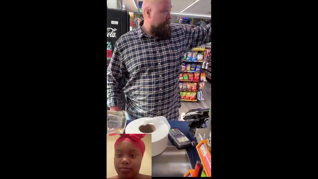 FUNNIEST CASHIER EVER (REACTION)🤣 - YouTube