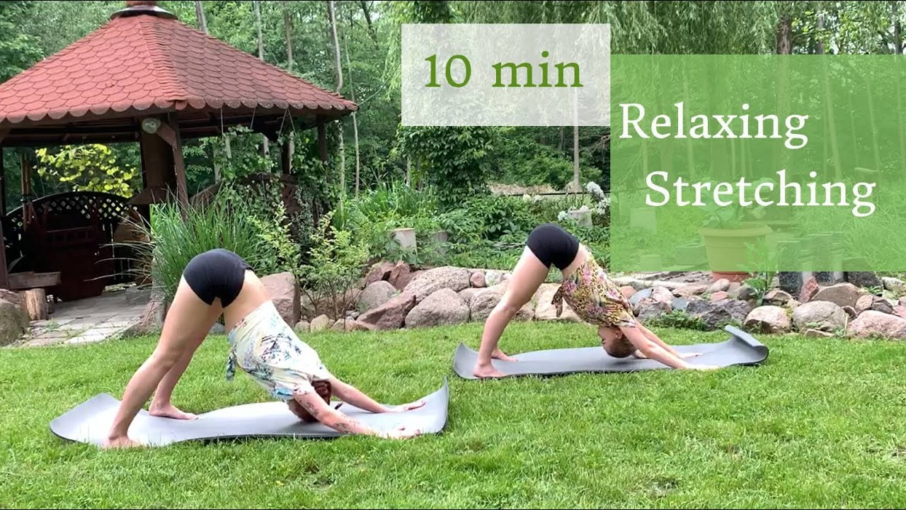 10 MIN RELAXING STRETCHING - YouTube