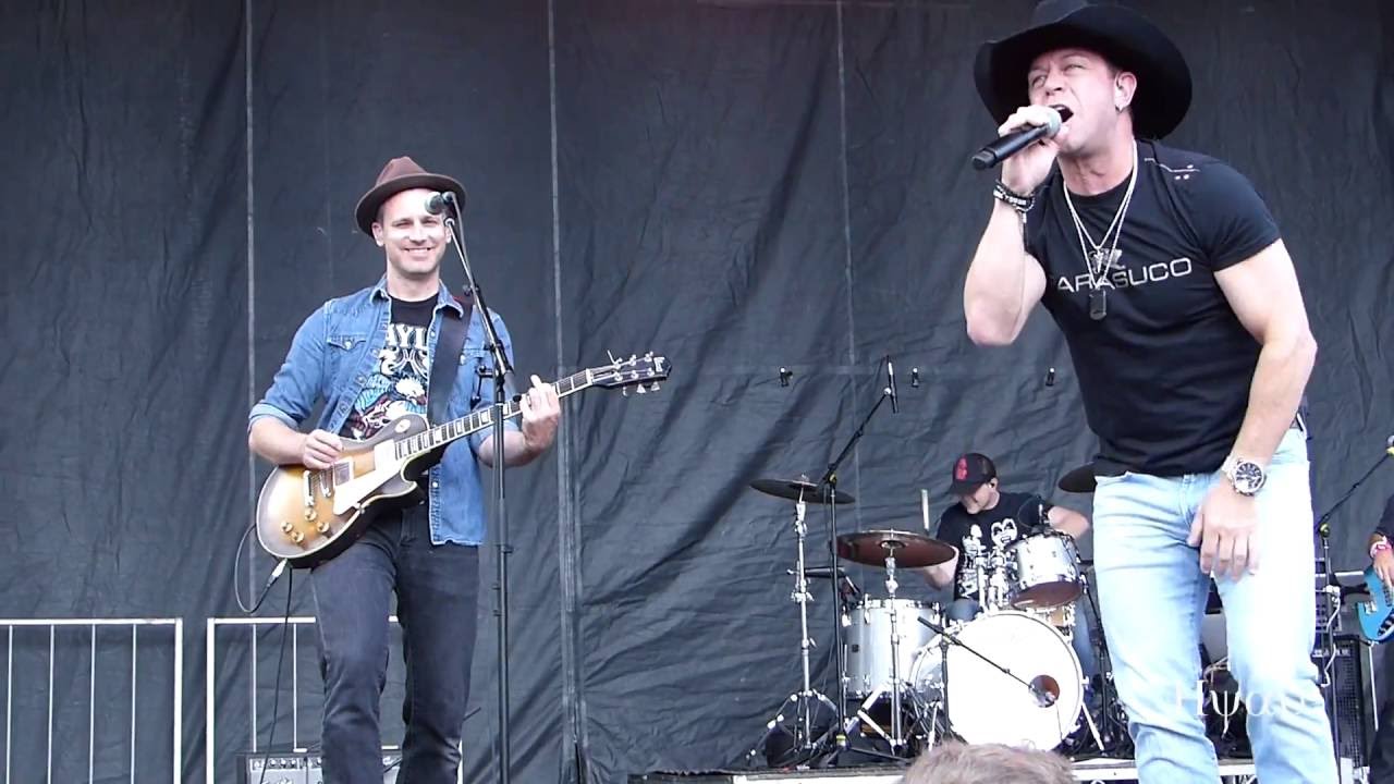 Aaron Pritchett (live) #2 @ Canada Day 2016 - Vancouver Canada Place ...