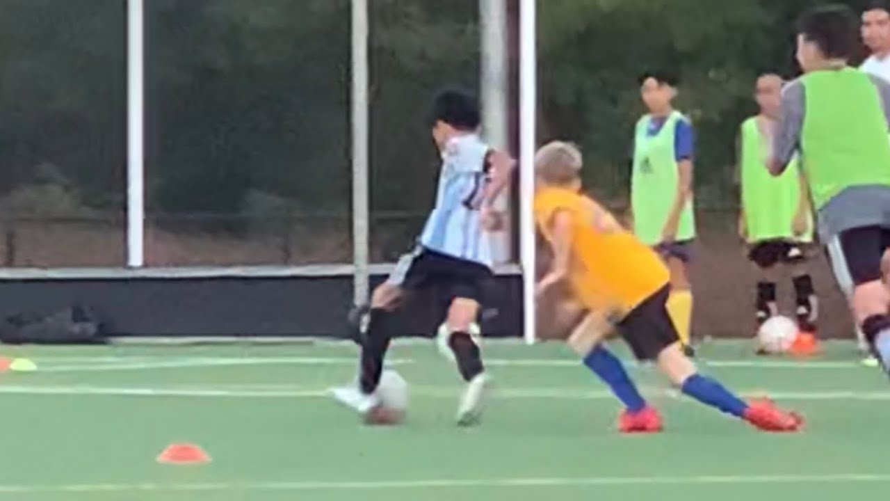 Jacob Davila scores goal in training - YouTube