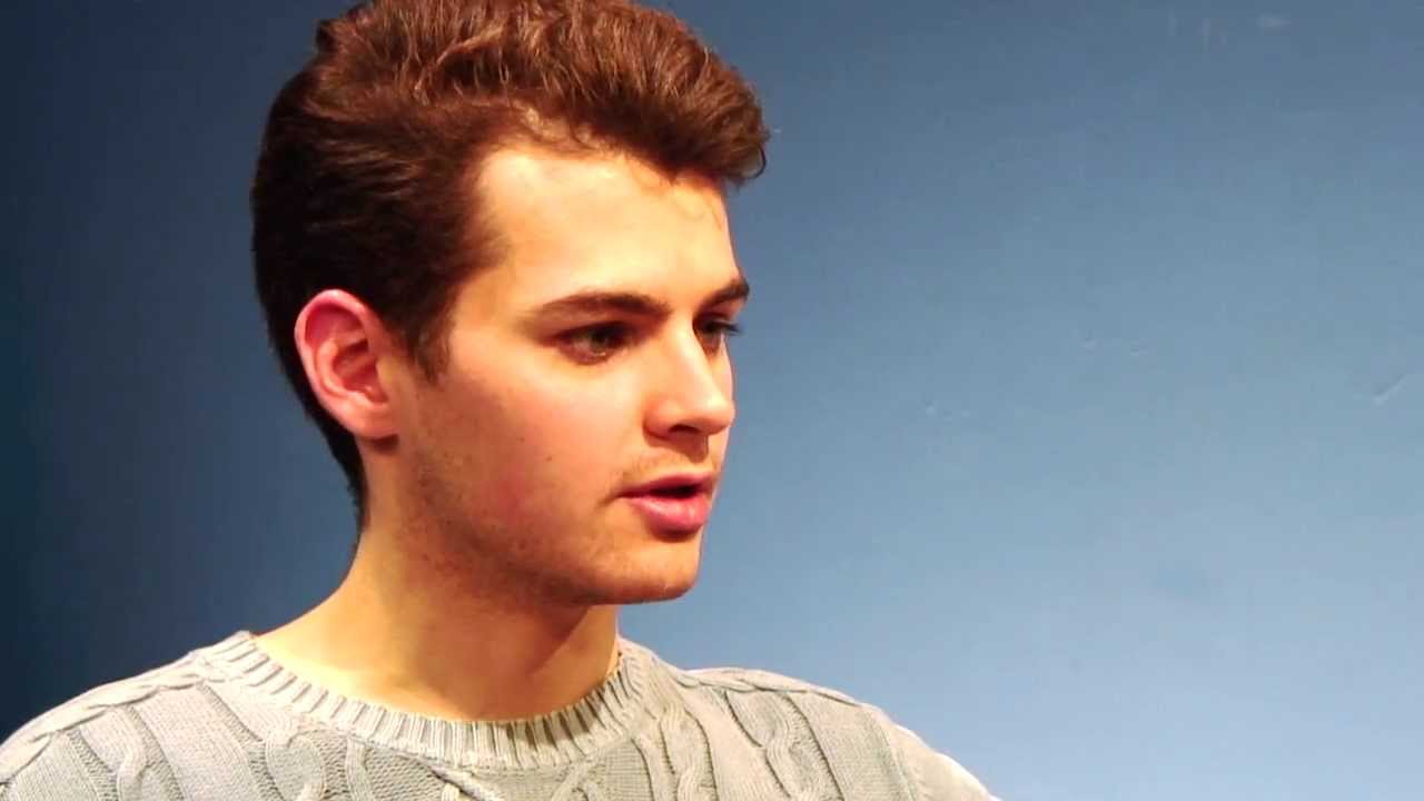 Student testimonial: Benjamin Jerome LLB Commercial Law - YouTube