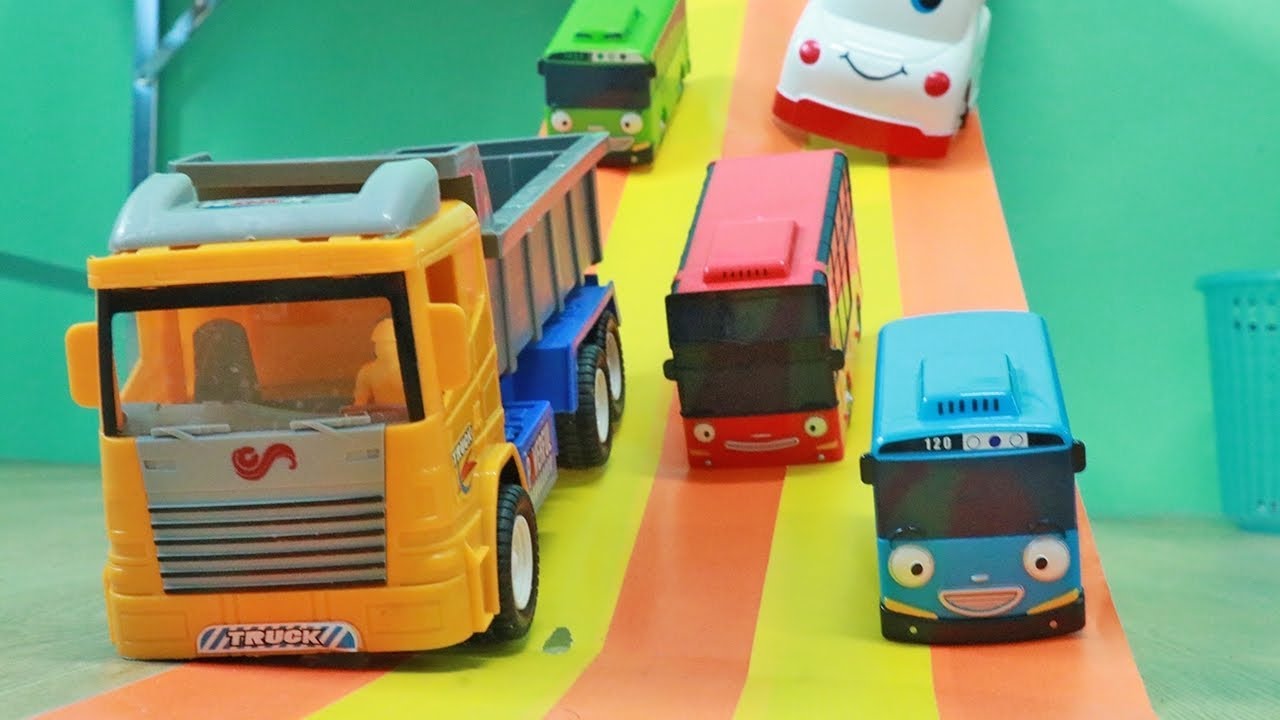 Toy Cars Slide play Sliding Cars - SLIDE PLAY COLOR | Construction ...