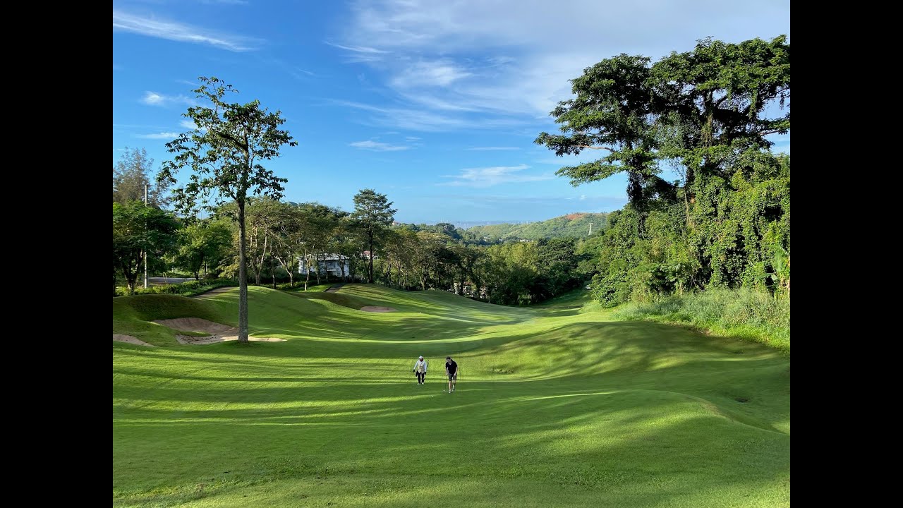 Thrilla in the Philla - YouTube