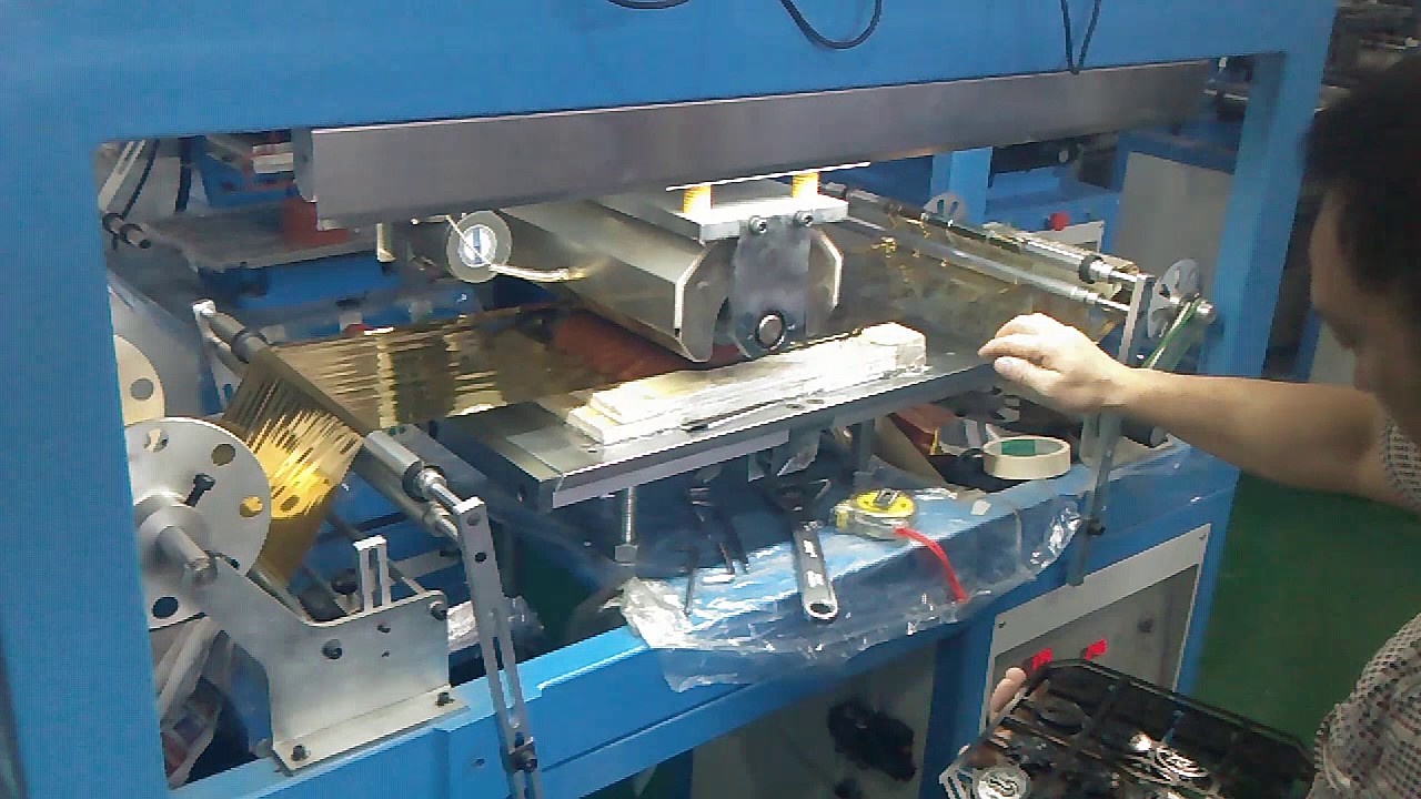flat rolling plastic surface hot stamping machine - YouTube