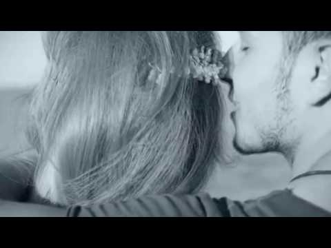 Burcu Gunes - Ates Ve Suyun Aski