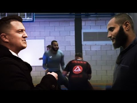 Mohammed Hijab Challenge Tommy Robinson to Charity MMA - YouTube