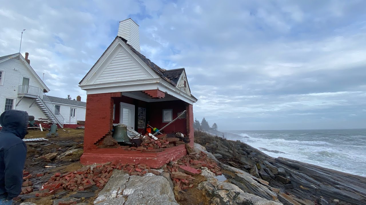Pemaquid Point Lighthouse - Storm damaged and bell tower destroyed ...