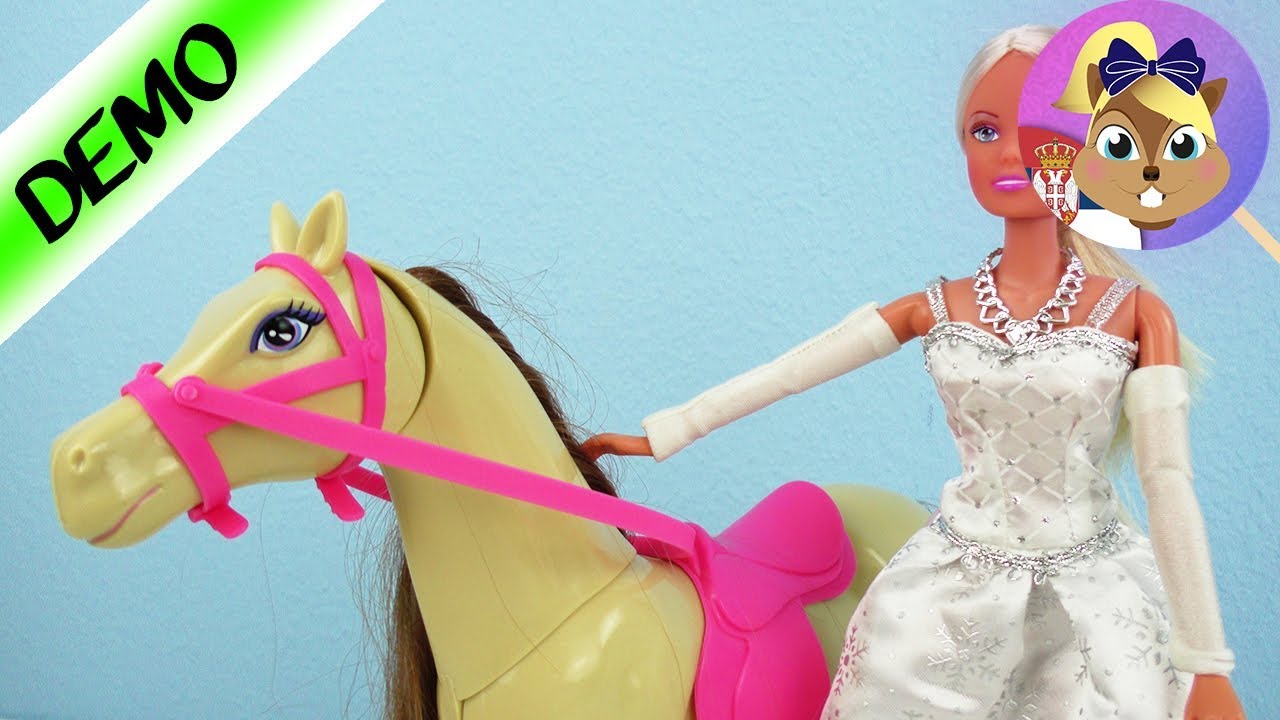 Nove haljine za Barbie lutku / Nov STAJLING / Od jahačice postaje ...