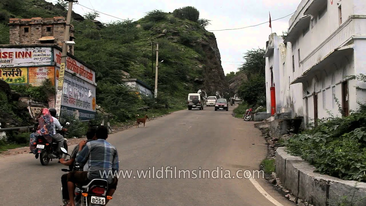 At the Pushkar Ghati viewpoint: Ajmer Pushkar Road - YouTube