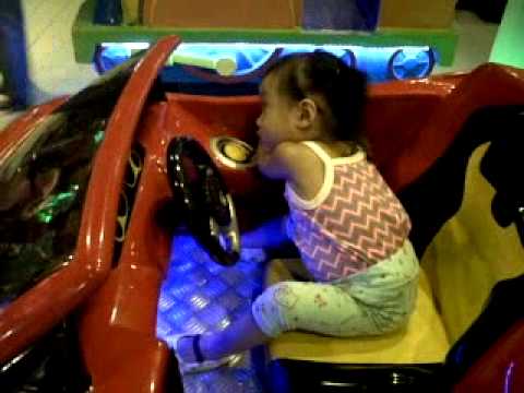 my 1 year 5 montl-old baby's 1st public mild tantrum in arcade mall ...