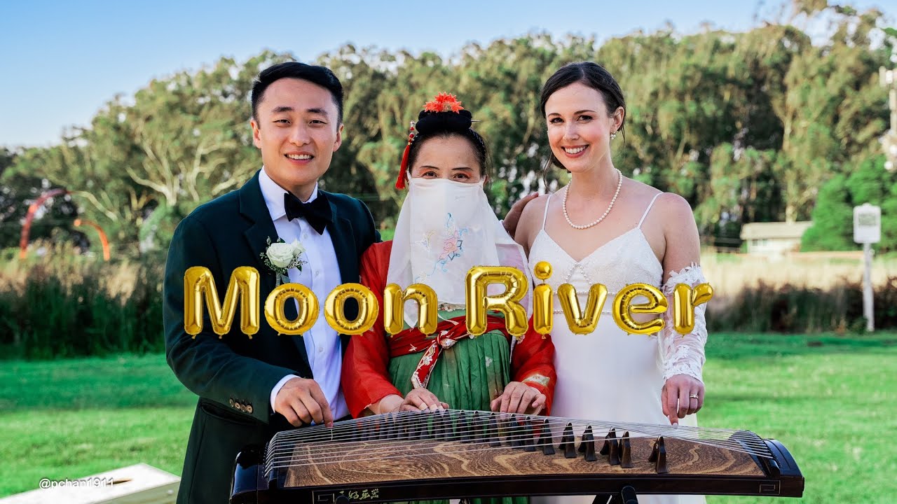 Moon River / Wedding Ceremony 婚礼 / Josie Dee & Johnny/ Melody Yan - YouTube
