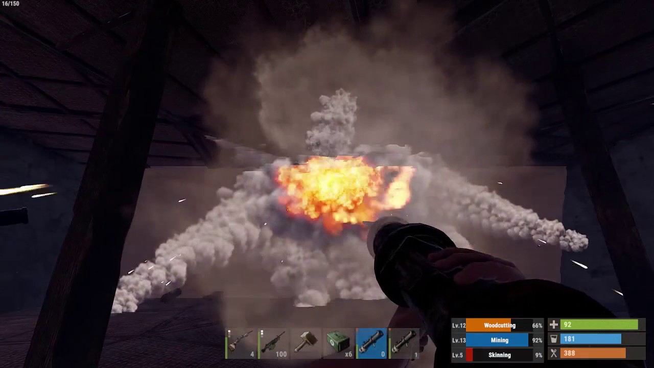 Raid on big base in RUST - YouTube