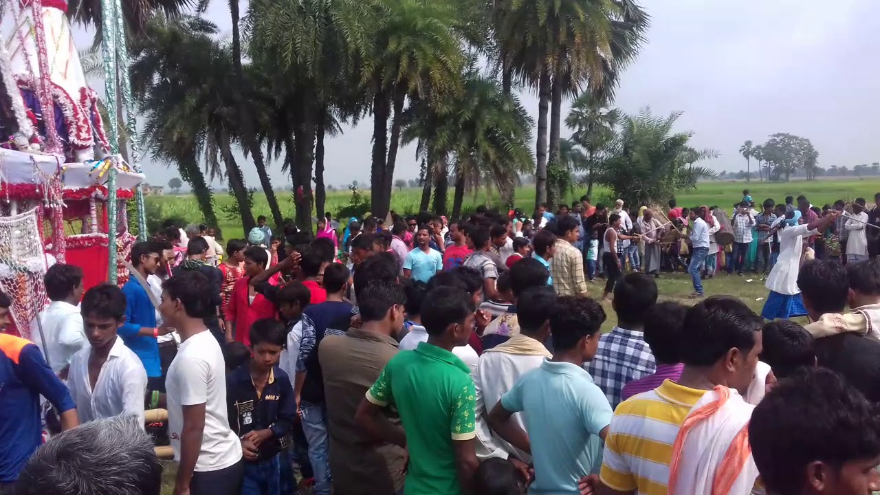 Dinnagar //aliganj ;-jamui _bihar (moharram akhara) year 2018 - YouTube