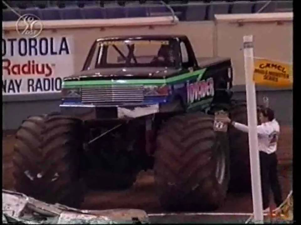 USHRA Monster Trucks 1991 Oklahoma City Ok Show 2 Deutsch - YouTube