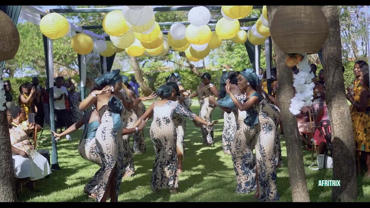 Hottest African Dancing Queens - Chiyembekezo & Victoria Engagement ...