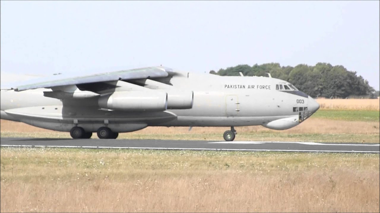 IL 78 Pakistan Air Force - YouTube