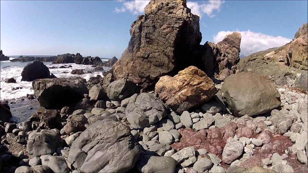 Rocky Shoreline Fishing - Big Sur, California - YouTube