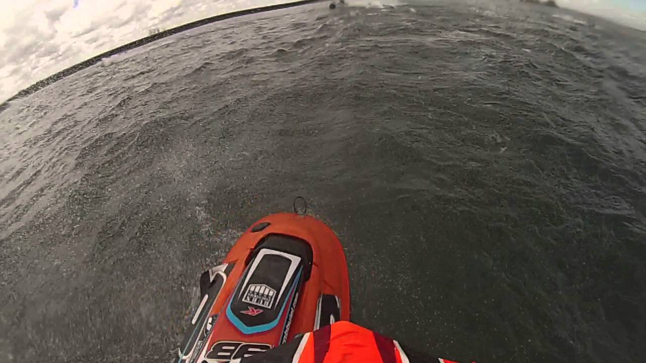 Quinten Bossche belgian championship jetski UIM lac du der 2016 - YouTube