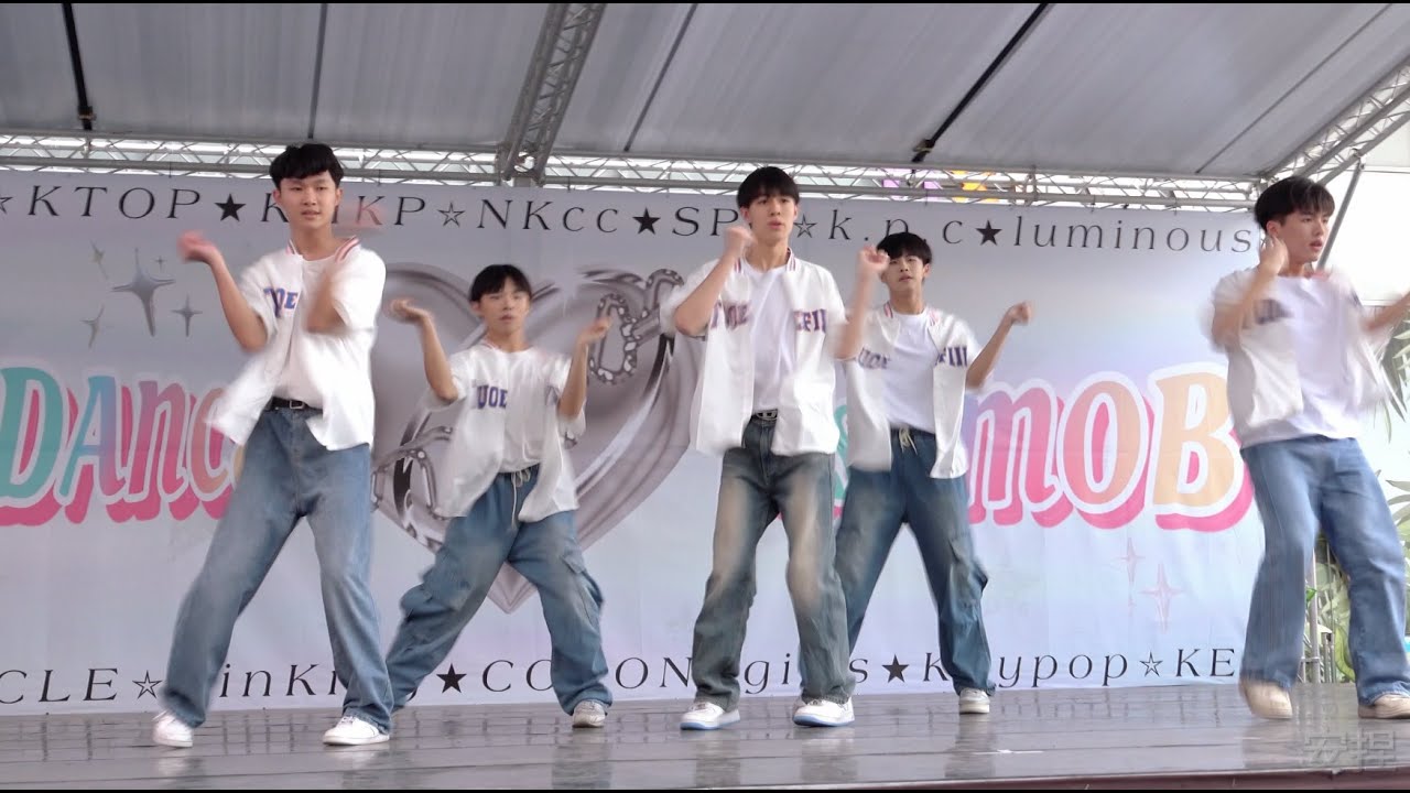 TTK Dance Flash Mob KPOP快閃 𝑽𝒐𝒍.𝟐【4K】- 台南一中韓舞社 KTOP - YouTube