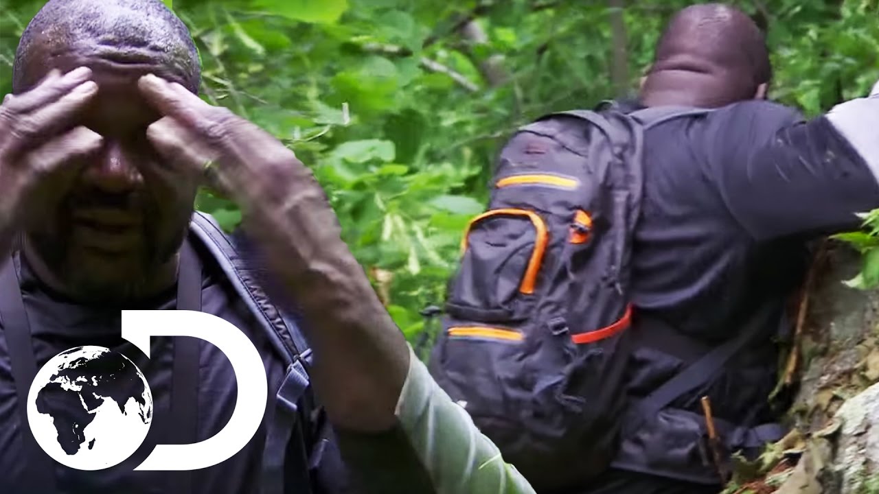 Shaquille O'Neal Falls off A Cliff | Running Wild with Bear Grylls ...
