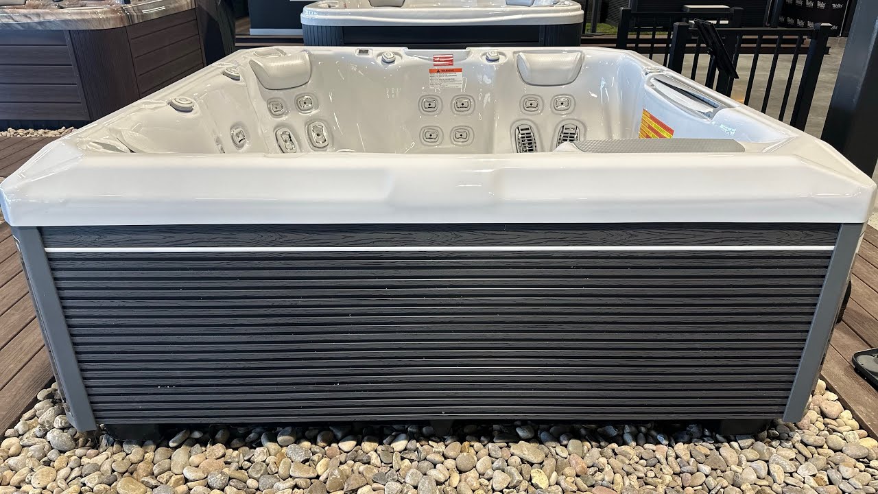 Wellis PeakLife Atlas model overview - YouTube