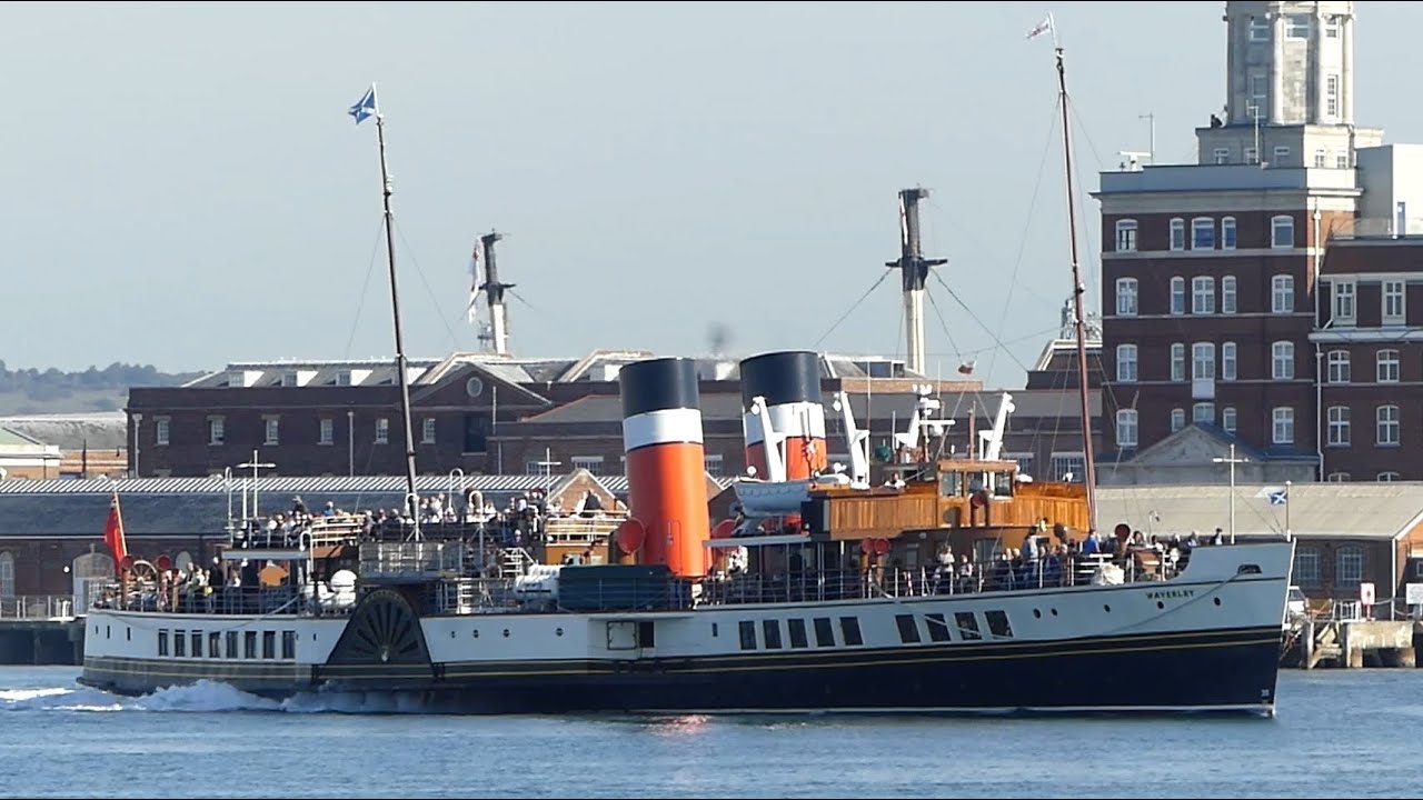 Paddle Steamer Waverley in Portsmouth Harbour, UK - Wednesday 21st ...