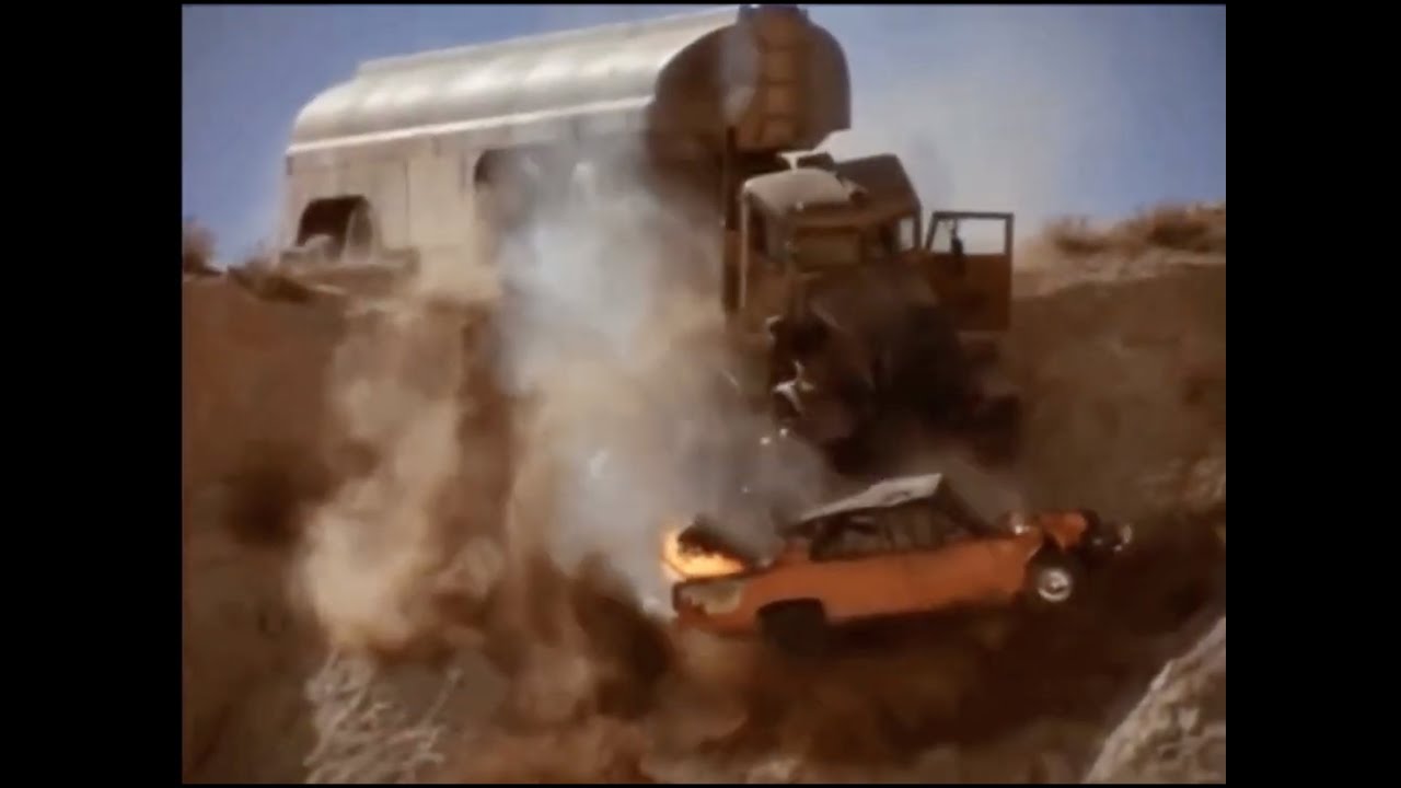 Duel movie truck crash ending Peterbilt 281 Steven Spielberg 1971 - YouTube