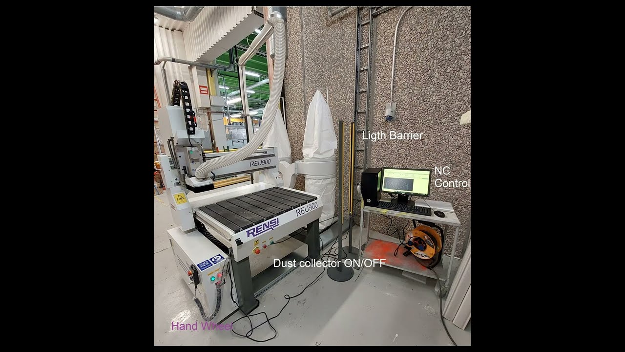 REU900 CNC router with the Dust Collector - YouTube