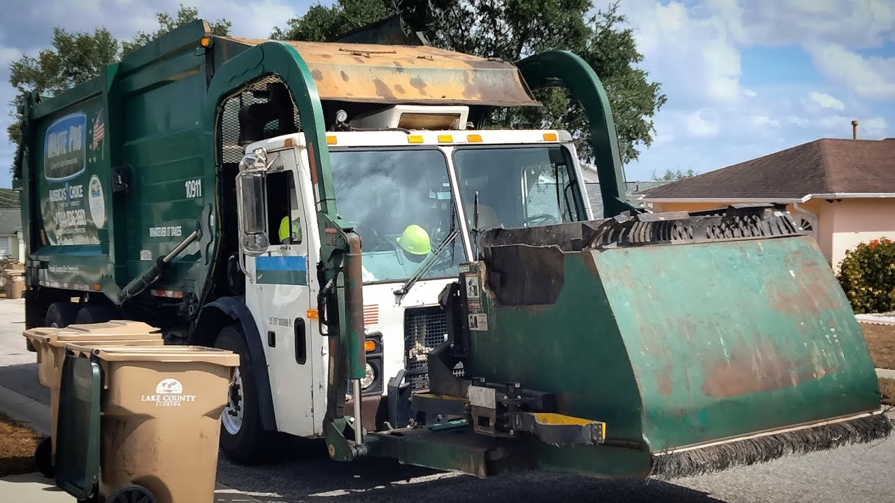 Waste Pro | Mack LE Heil Half/Pack Curotto-Can Front Loader - YouTube