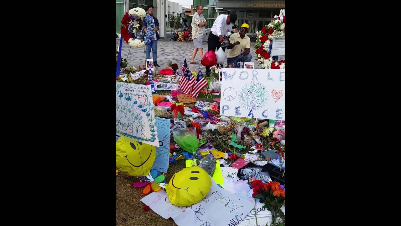 remembering pulse victims...recordando las víctimas de pulse...orlando ...