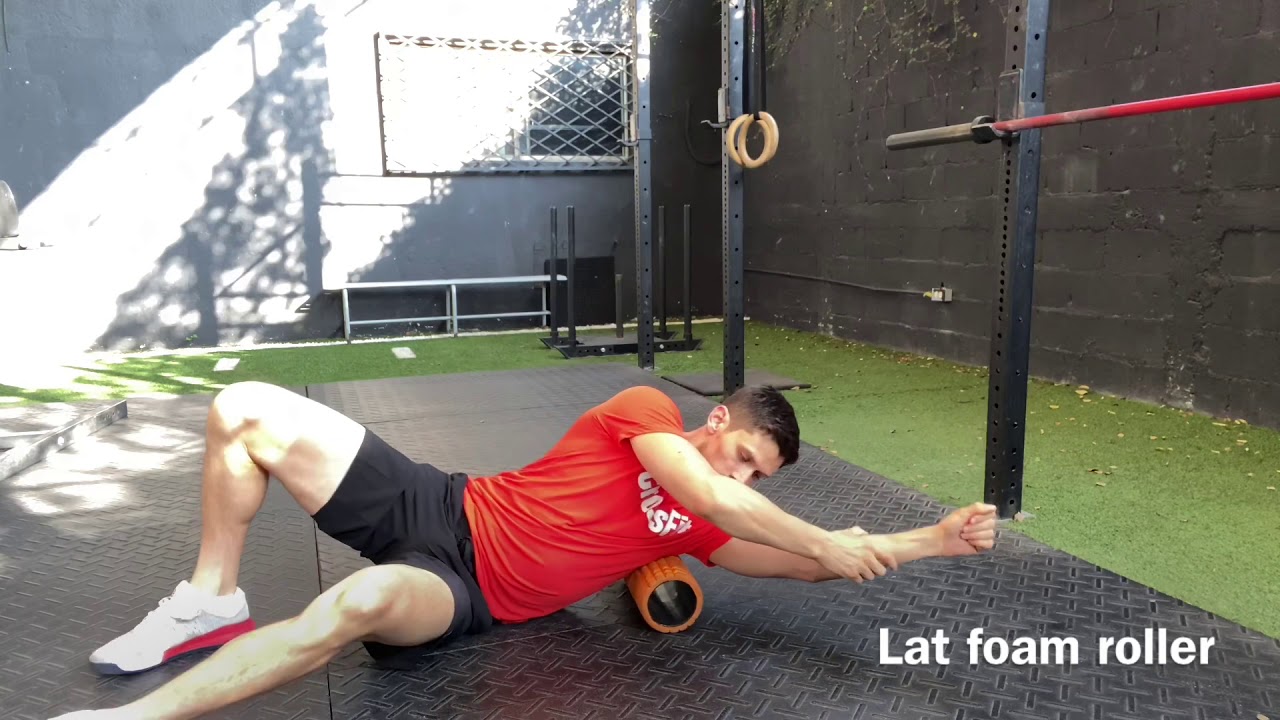 Lat foam roller - YouTube
