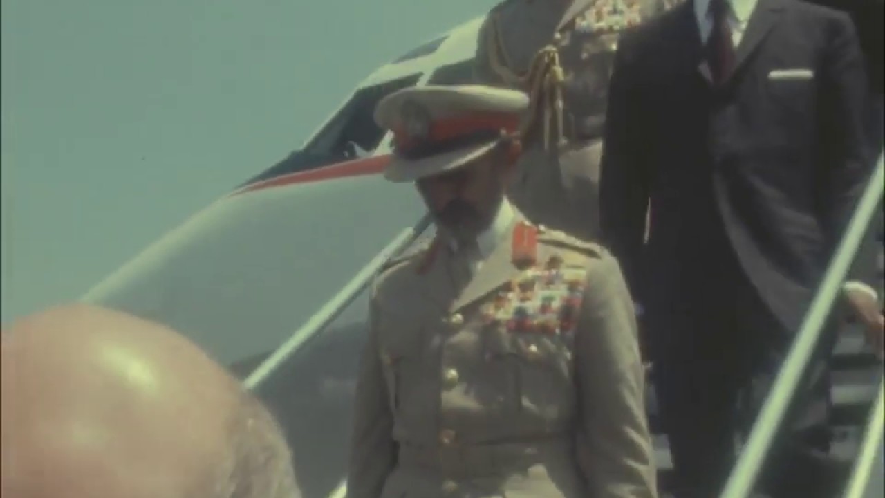 Ethiopia's Haile Selassie arrives in Athens on way to OAU conference ...