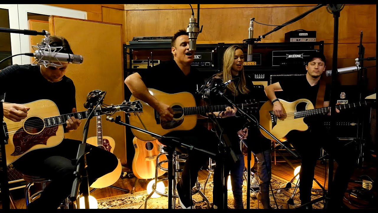 Steve Simmons - Mr Brightside acoustic cover (The Killers) - YouTube