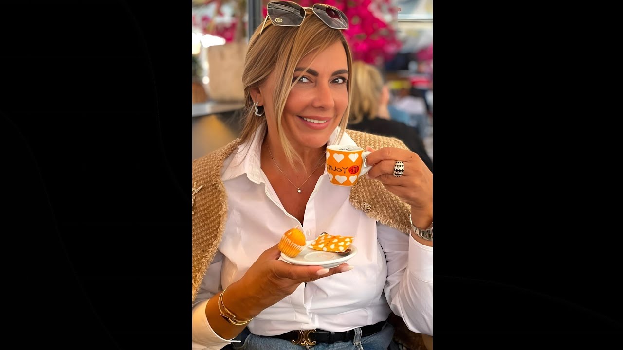 Jasna Hadwiger 🟡 Ageless Style Inspiration | Fashion Over 50 Icon - YouTube